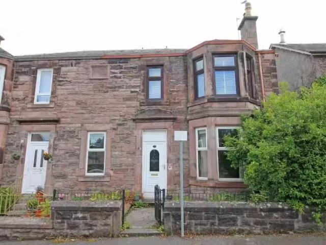 2 bedroom flat for sale in North Street, Alloa, FK10