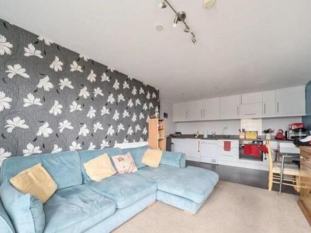 2 Bedroom Flat For Sale In Nottingham, Nottinghamshire