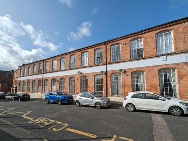 2 Bedroom Flat For Sale In Nottingham, Nottinghamshire