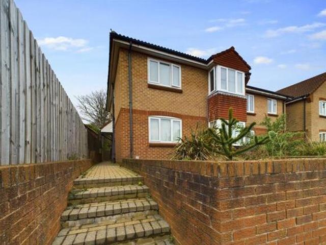 2 Bedroom Flat For Sale In Nottingham, Nottinghamshire