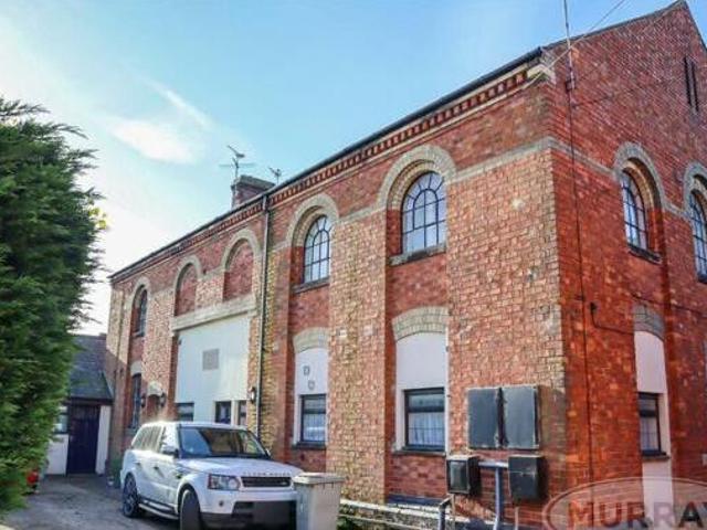 2 Bedroom Flat For Sale In Oakham