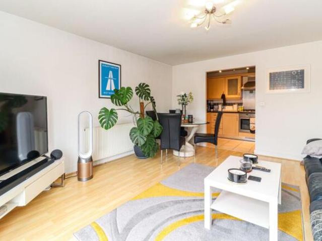 2 bedroom flat for sale in Observer Drive, Mayfair Court Observer Drive, WD18
