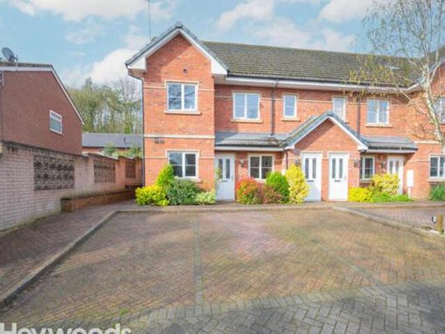 2 Bedroom Flat For Sale In Off Lymewood Close