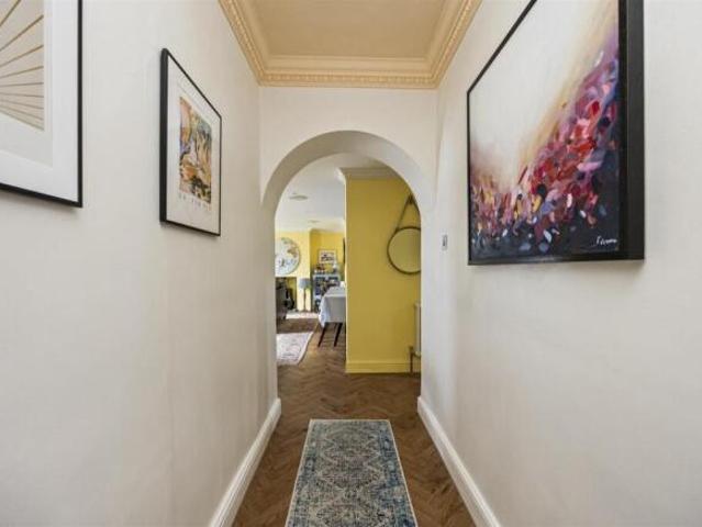2 bedroom flat for sale in Old London Road, Patcham Village, Brighton, BN1