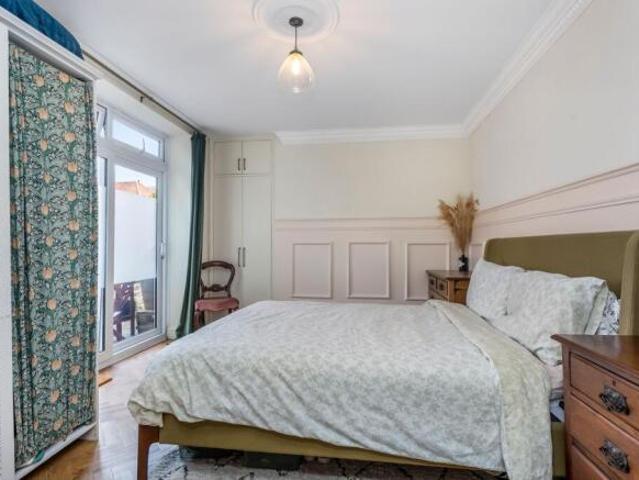 2 bedroom flat for sale in Old London Road, Wootten House, BN1