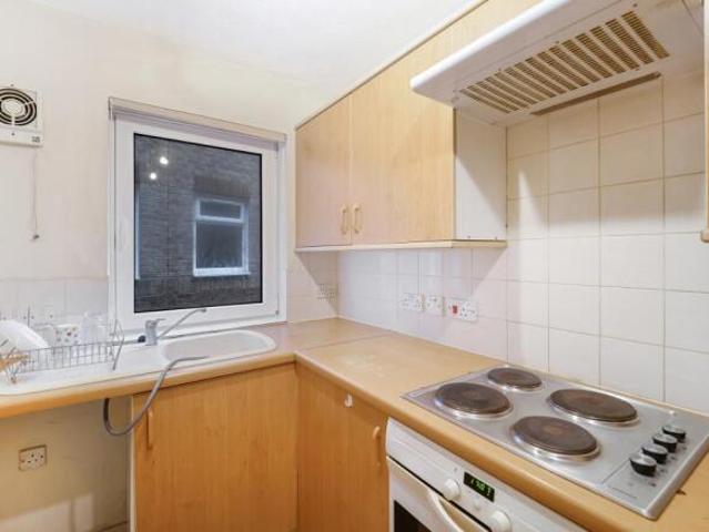 2 bedroom flat for sale in Old Shettleston Road, Shettleston, G32 7JL, G32