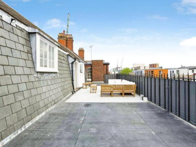 2 bedroom flat for sale in Old Post Office, 57, High Street, Southampton, SO14