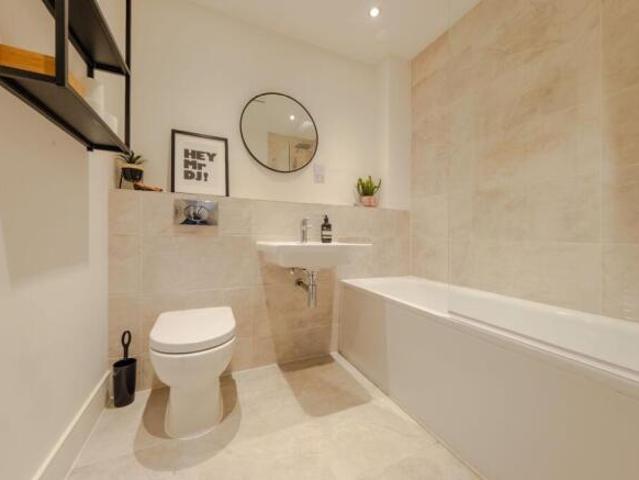 2 bedroom flat for sale in Old Pump House Close, Bristol, BS13