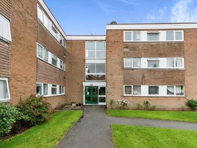 2 Bedroom Flat For Sale In Oldbury, West Midlands