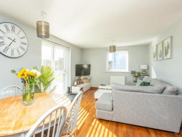 2 bedroom flat for sale in Olympia Way, Whitstable, CT5