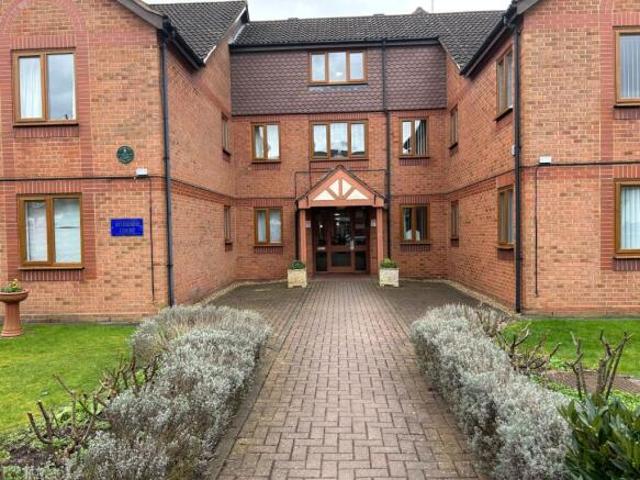 2 bedroom flat for sale in Osborne Road, Aylesdene Court Osborne Road, CV5