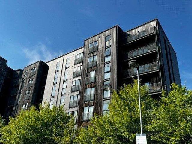 2 Bedroom Flat For Sale In Openshaw, Manchester
