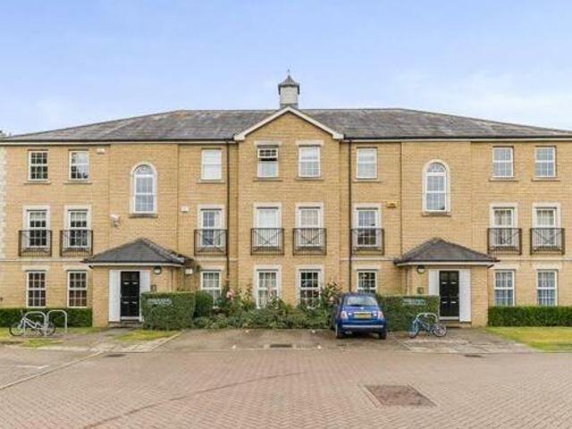 2 Bedroom Flat For Sale In Oxford
