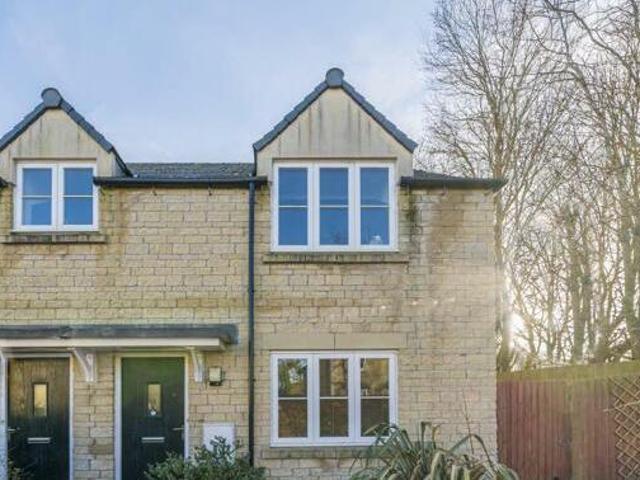 2 Bedroom Flat For Sale In Oxfordshire