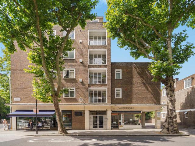 2 bedroom flat for sale in Park Lodge, Melbury Road, Kensington and Chelsea, W14