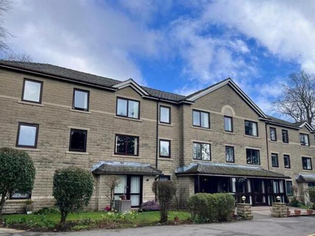 2 Bedroom Flat For Sale In Park Road