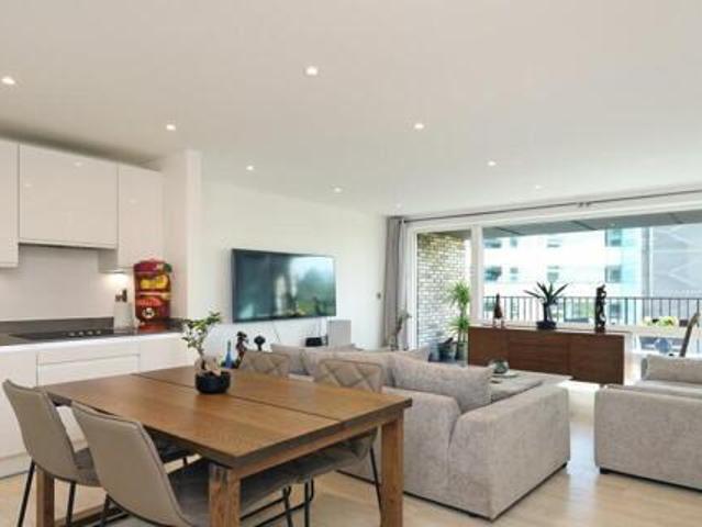 2 Bedroom Flat For Sale In Park Royal, London