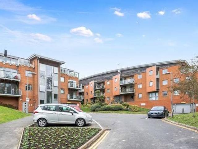 2 bedroom flat for sale in Park View Road Hove BN3