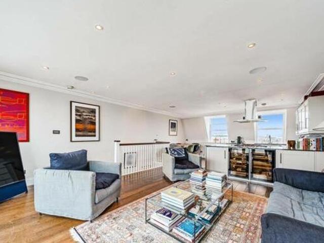 2 Bedroom Flat For Sale In Parsons Green, London