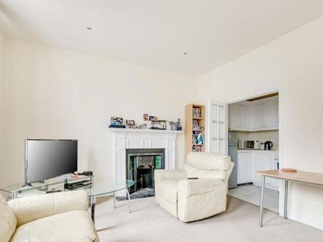 2 Bedroom Flat For Sale In Parsons Green