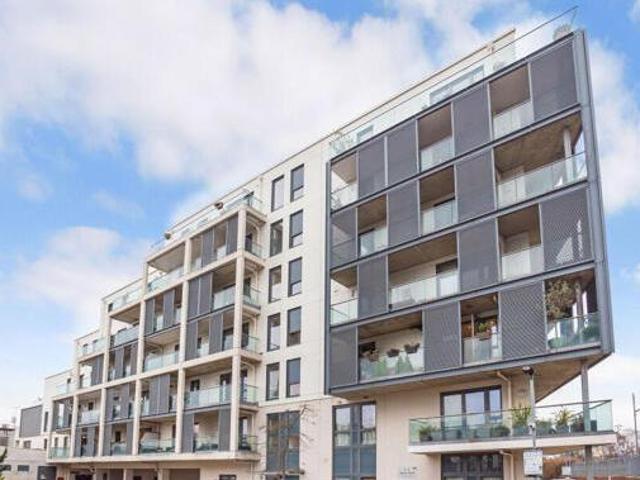 2 Bedroom Flat For Sale In Parsons Green