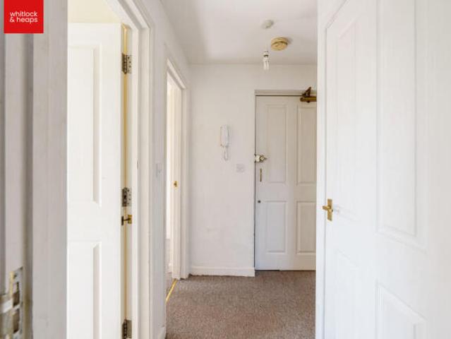 2 bedroom flat for sale in Pavilion Road, Worthing, BN14