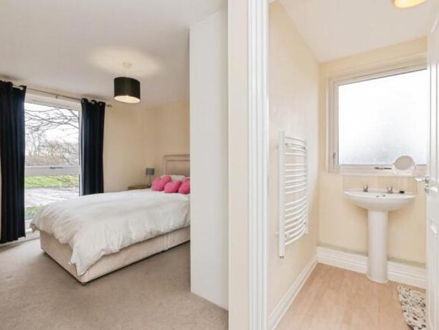 2 bedroom flat for sale in Paxton Drive, Bristol, Somerset, BS3