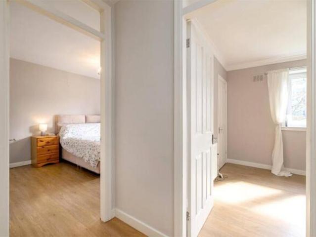2 bedroom flat for sale in Pentland Drive, Comiston, Edinburgh, EH10