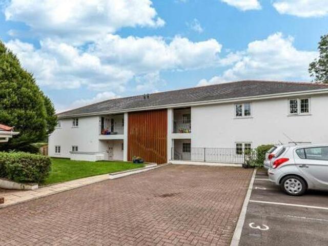 2 Bedroom Flat For Sale In Pentyrch