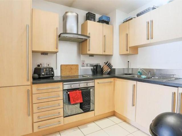 2 bedroom flat for sale in Peter Lane, York, North Yorkshire, YO1