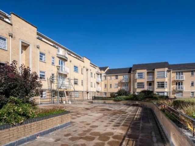 2 bedroom flat for sale in Petersfield, Cambridge, CB1