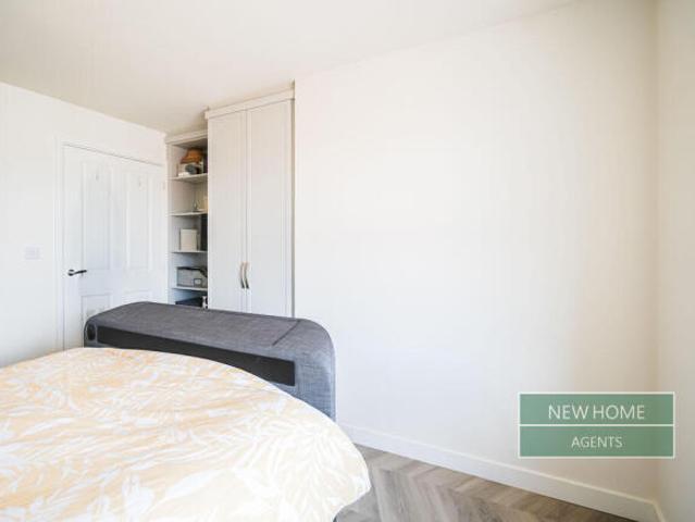 2 bedroom flat for sale in Pheasant House, Dove Mews, Doncaster, DN4 5QP, DN4