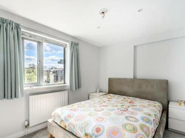 2 Bedroom Flat For Sale In Pimlico, London