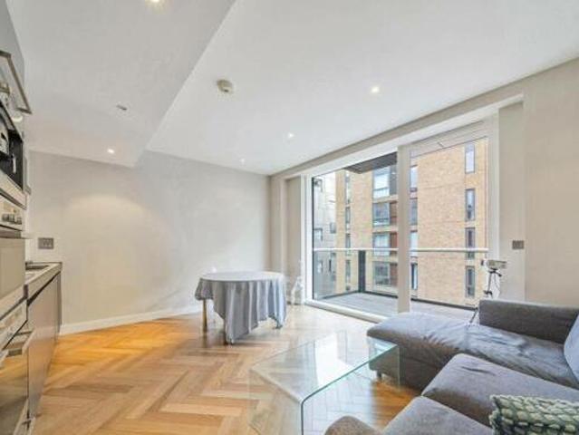 2 Bedroom Flat For Sale In Pimlico, London