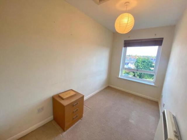 2 bedroom flat for sale in Piggotts Road, Caversham, RG4
