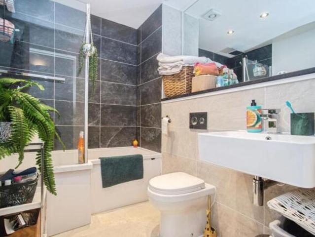 2 bedroom flat for sale in Portland House, 103A Portland Street, Manchester, Greater Manchester, M1
