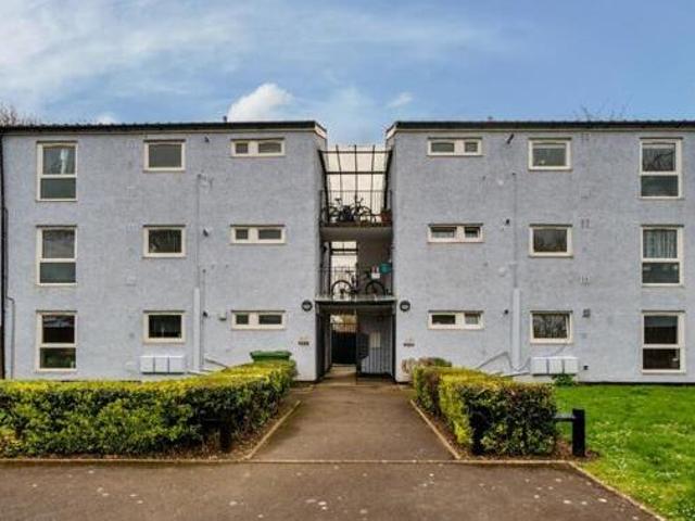 2 Bedroom Flat For Sale In Portsmouth