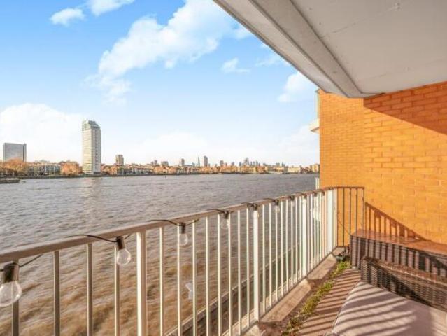 2 bedroom flat for sale in Poseidon Court, Homer Drive, E14