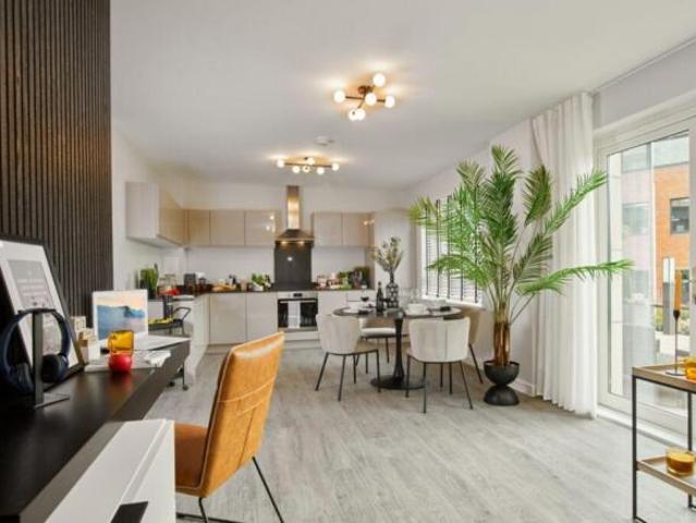 2 bedroom flat for sale in Plot 1 Verla Grosvenor Road, St. Albans, AL1