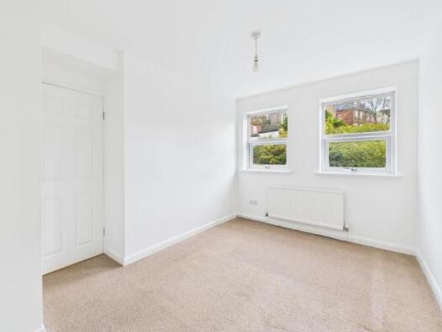 2 bedroom flat for sale in Plowright Court, Nottingham, NG3
