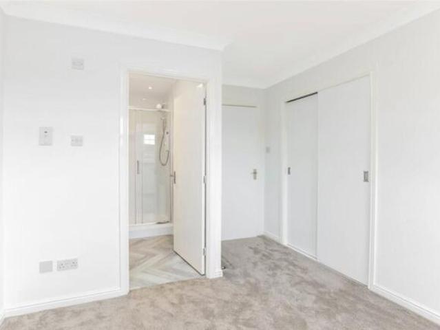 2 bedroom flat for sale in Pleasance Street, Shawlands, Glasgow, G43