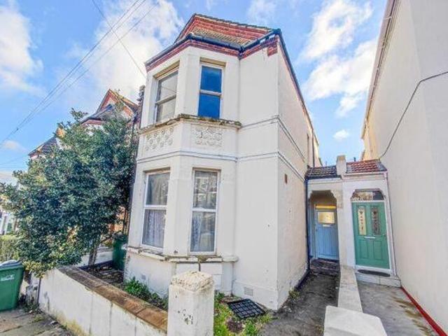 2 Bedroom Flat For Sale In Plumstead