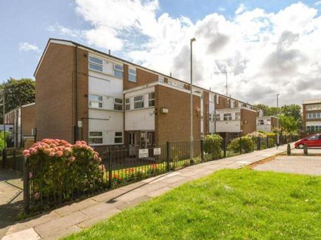 2 Bedroom Flat For Sale In Prenton