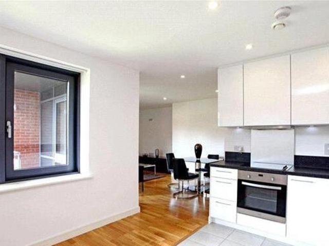 2 Bedroom Flat For Sale In Putney