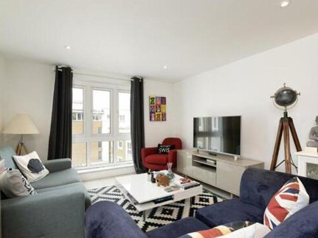 2 Bedroom Flat For Sale In Putney, London