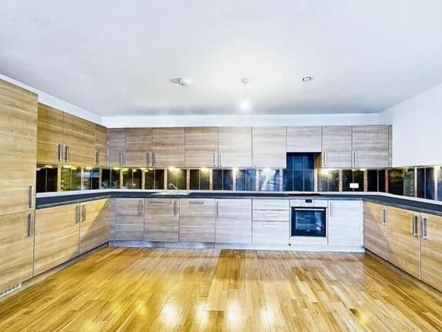 2 Bedroom Flat For Sale In Quadrant Court Empire Way