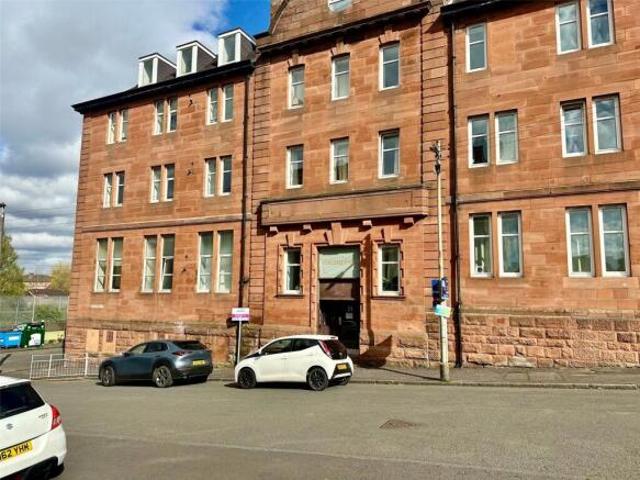 2 bedroom flat for sale in Quarrybrae Street, Glasgow, City, G31