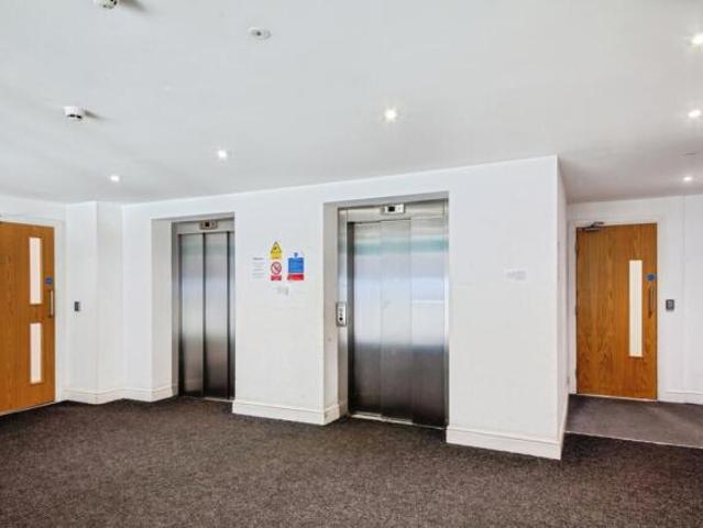 2 bedroom flat for sale in Queen Street, Sheffield, S1