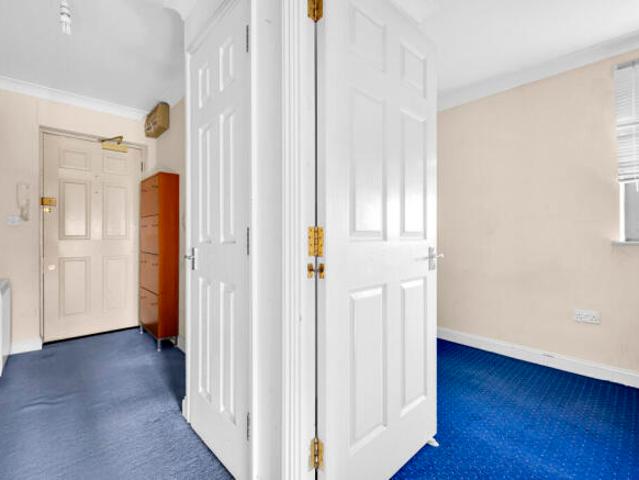 2 bedroom flat for sale in Queensberry Place, E12