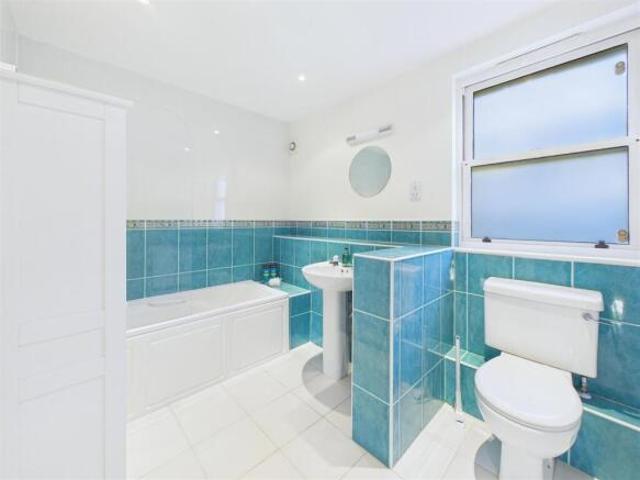2 bedroom flat for sale in Ranmoor Park Road, Ranmoor, Sheffield, S10